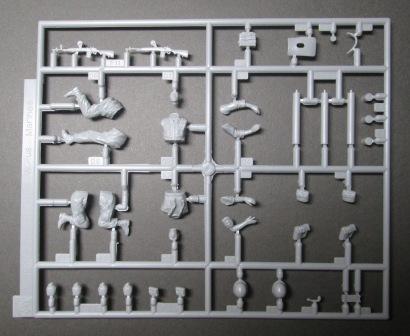 Dragon 3317 [メカニカル・ミュールとアメリカ海兵隊兵士] : 模型慕情