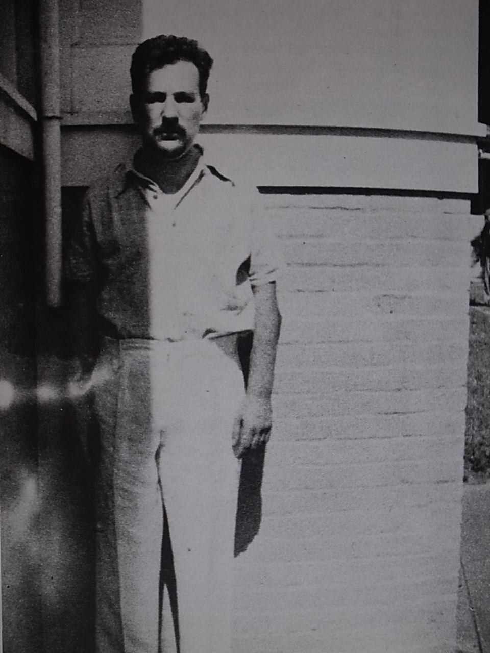 BARNETT NEWMAN / Harold Rosenberg : Books & Things