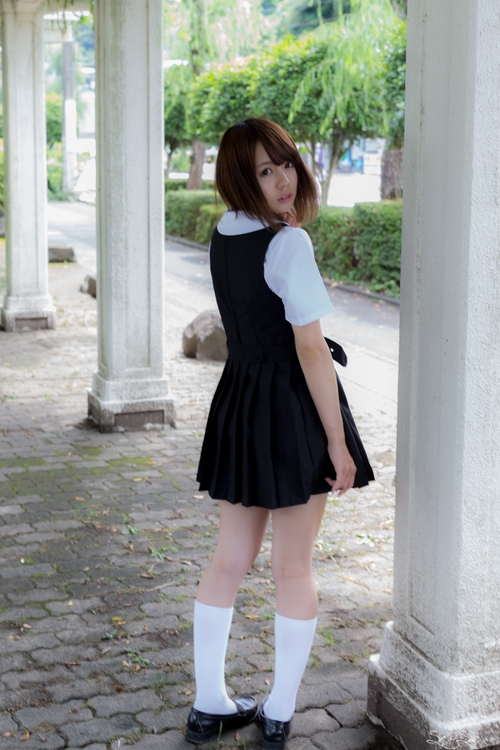 あやみちゃん 20130622 公園 制服編 夏服 ジャンパースカート : SeA SuN's Floating Weeds Blog