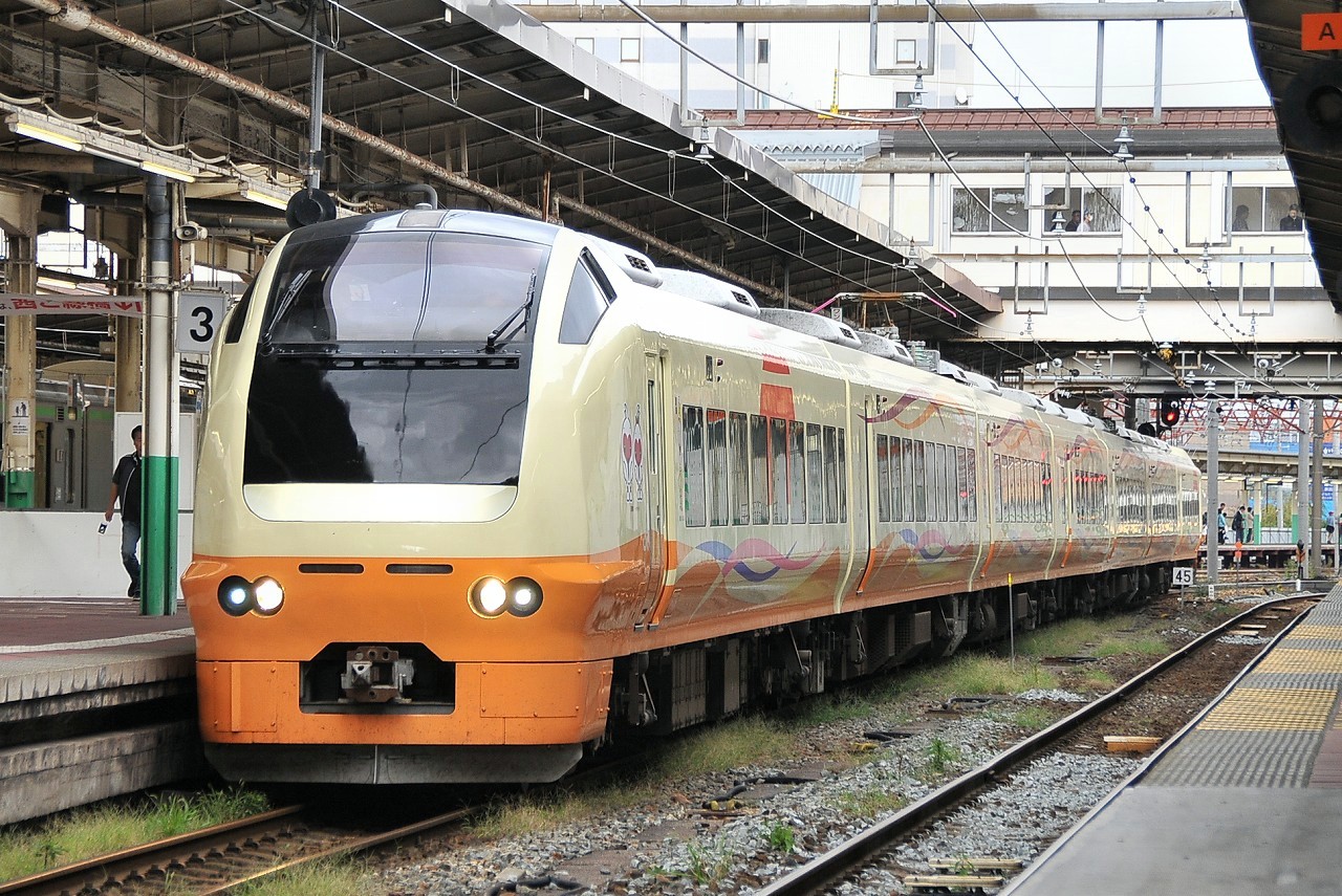 E653系 : スパルタンえこの小箱