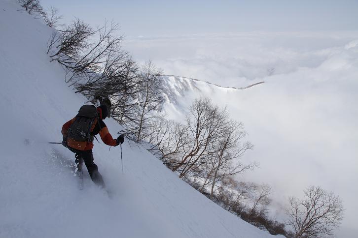 妙高山北東ルンゼ再び : ura-sasa 妙高裏ササ日記