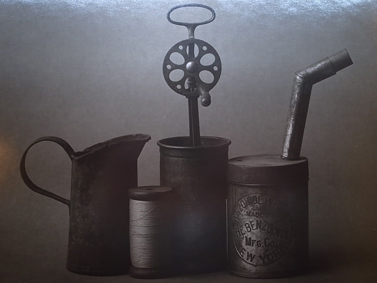 OBJECTS / John Gruen : Books & Things