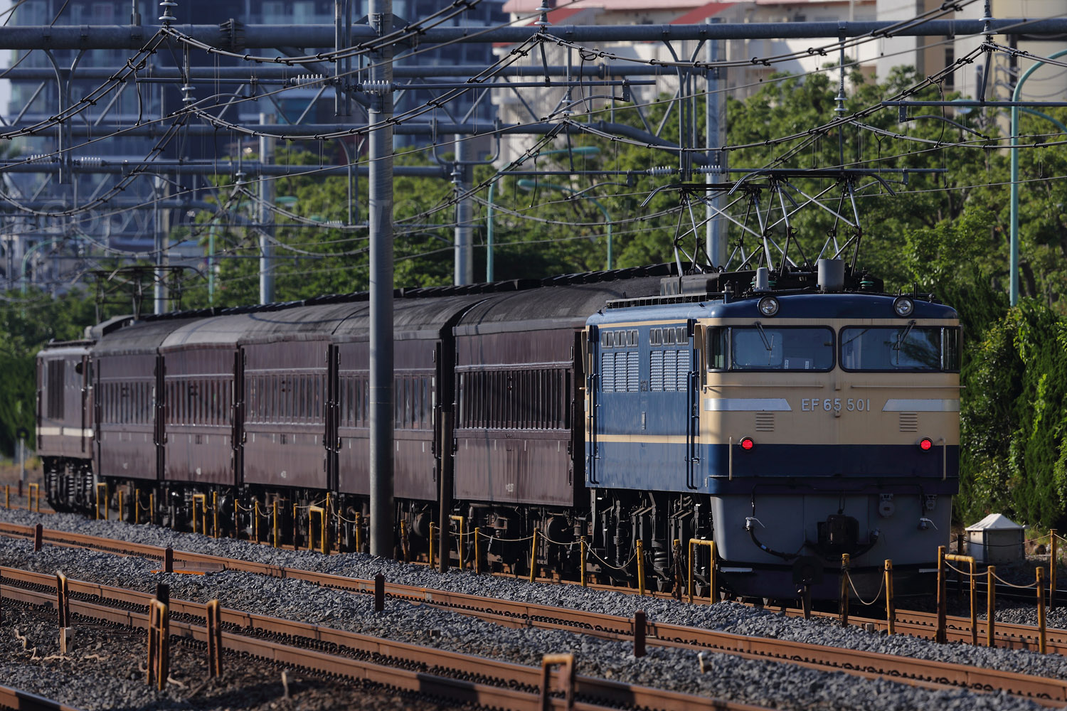 2014/6/15 Sun. EF64-1001+旧型客車5両+EF65-501"YYフェスタ号" : PHOTOLOG by Hiroshi.N