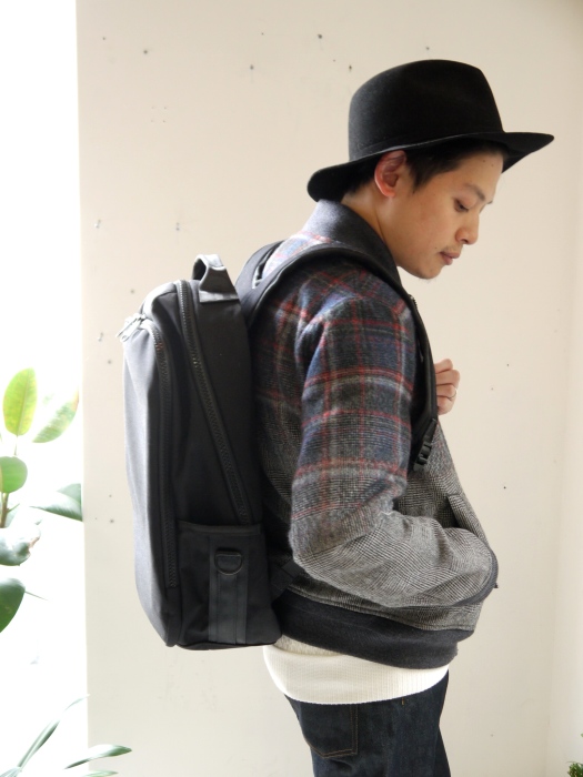 unsome A/W STYLE CABLE KNITSEWN : BIRTH DAY