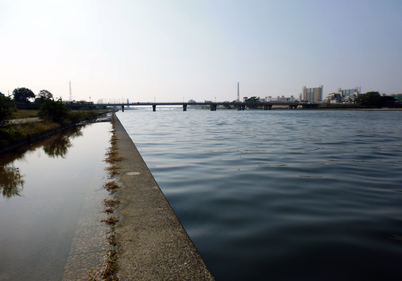 Mukong Haze : _t_a_l_k_t_o_m_y_s_e_l_f_