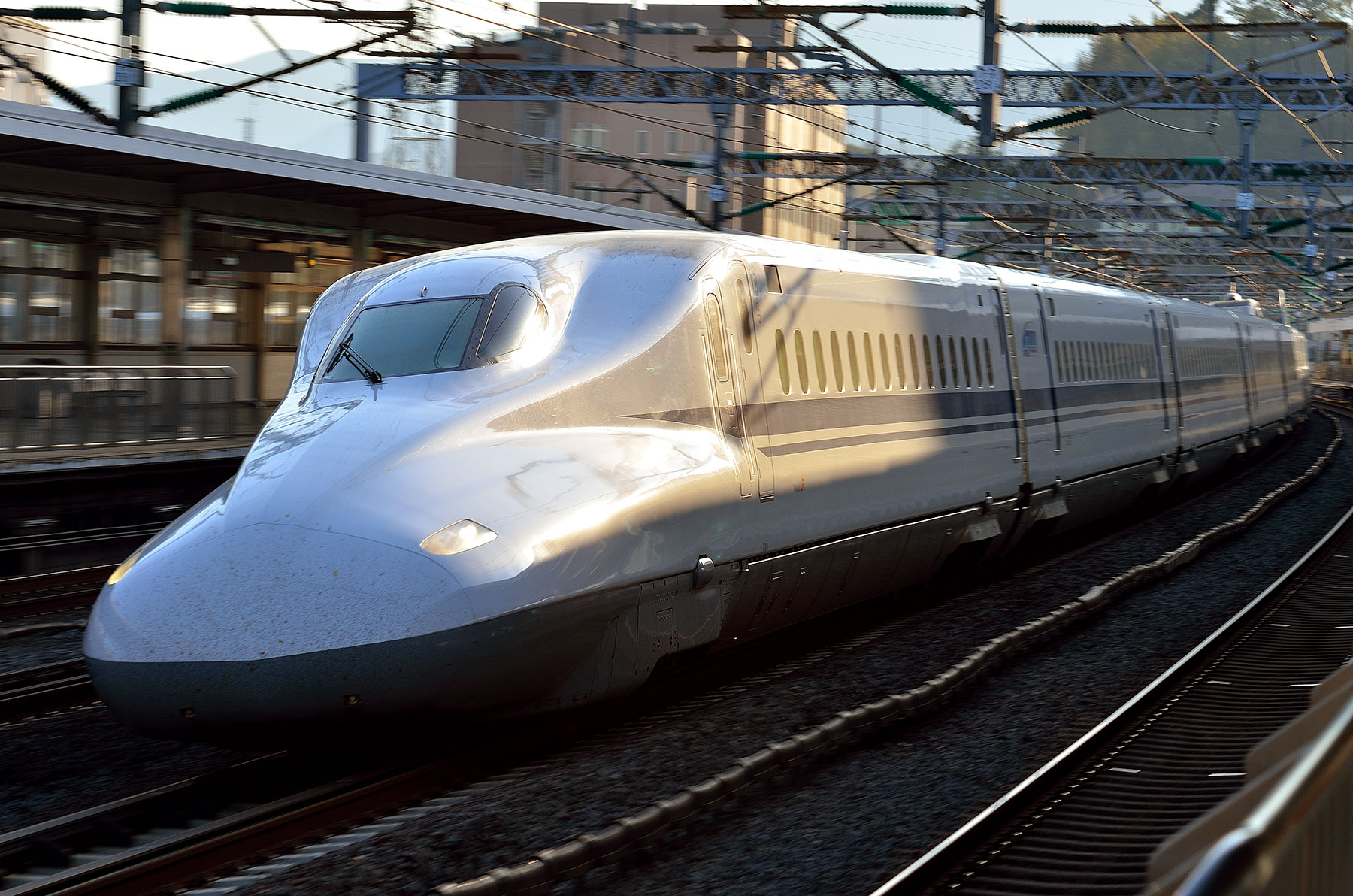 JR東海 N700系 / Z24 : SKY LOUNGE GARDEN -transporter side-