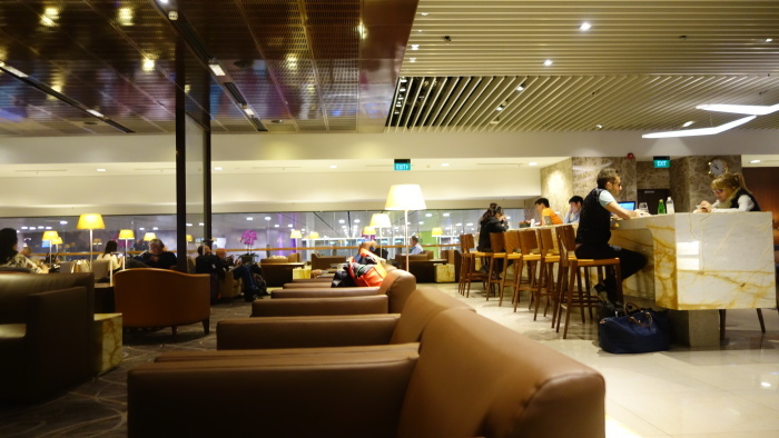 シンガポール航空SQ636便（SIN → HND ）搭乗記 : のんびり旅して暮らしたい