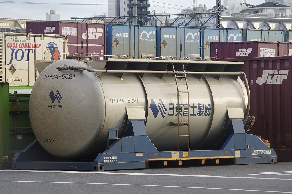 UT18A-5021 日東富士製粉 : 急行越前の鉄の話