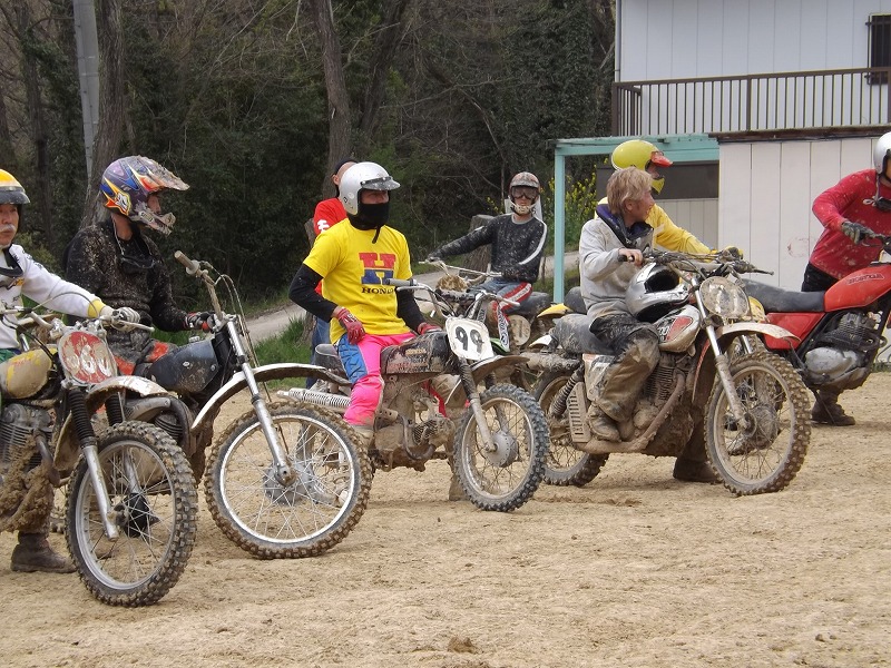 CD90でVMX : モーターヘッド サイクルショップ