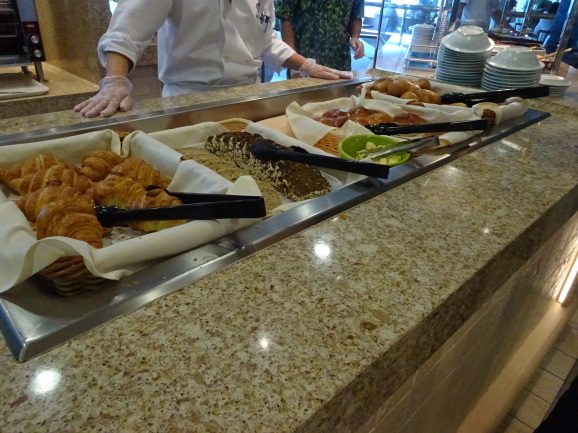 クルーズのお食事(ダイヤモンドプリンセス乗船記 3) : ゆったり まったり のんびりと