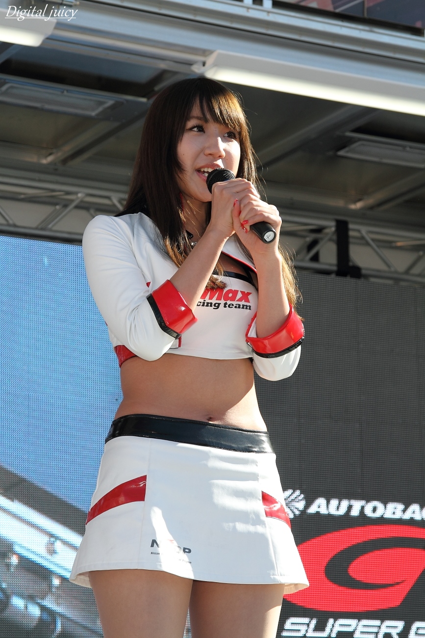 真山明梨 さん（B-MAX NDDP Racing Girl） : Digital juicy