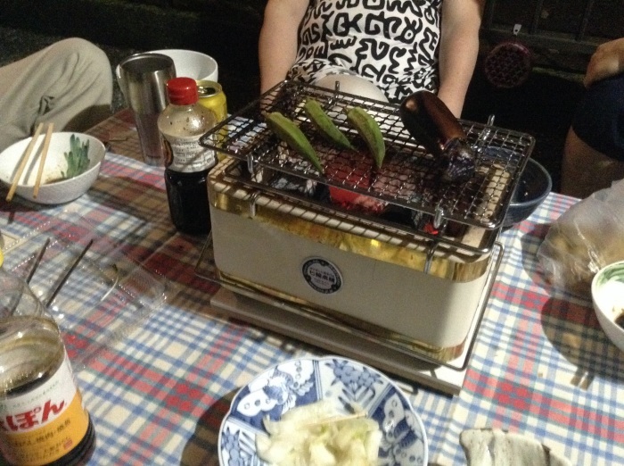 たまにはお庭で七輪 お盆はBBQだね の巻 : Cool but natural...で行こ～