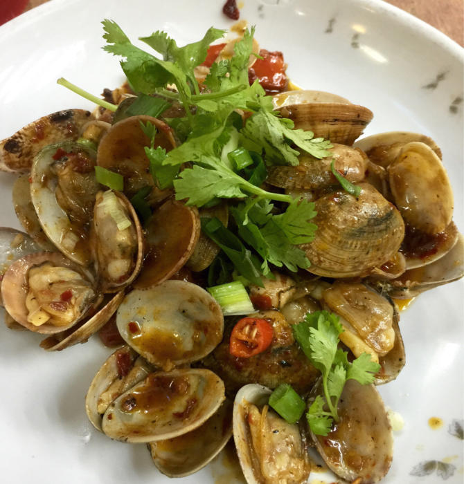 生記茶餐廳＠老龍坑街・紅磡 : 菜譜子的香港家常 ～何も知らずに突撃香港～