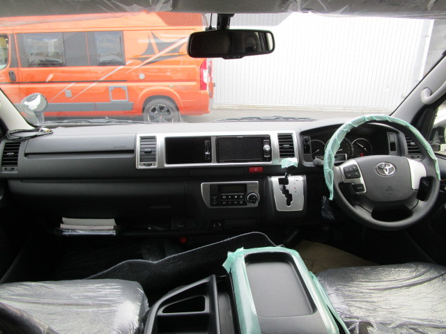 発売や安売りやミーティングや・・・！ : スタッフ ブログ