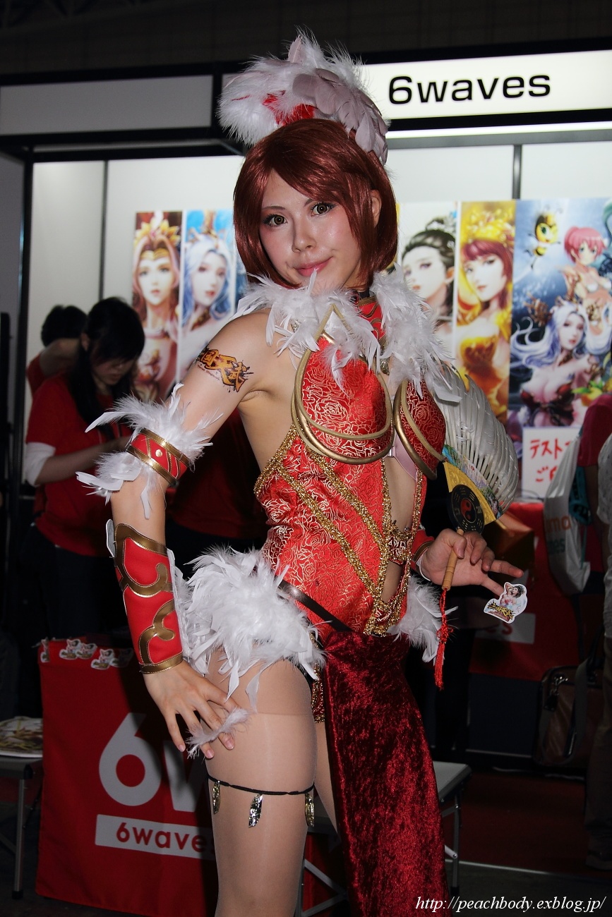 昴 さん（6waves ブース） : Peach Body