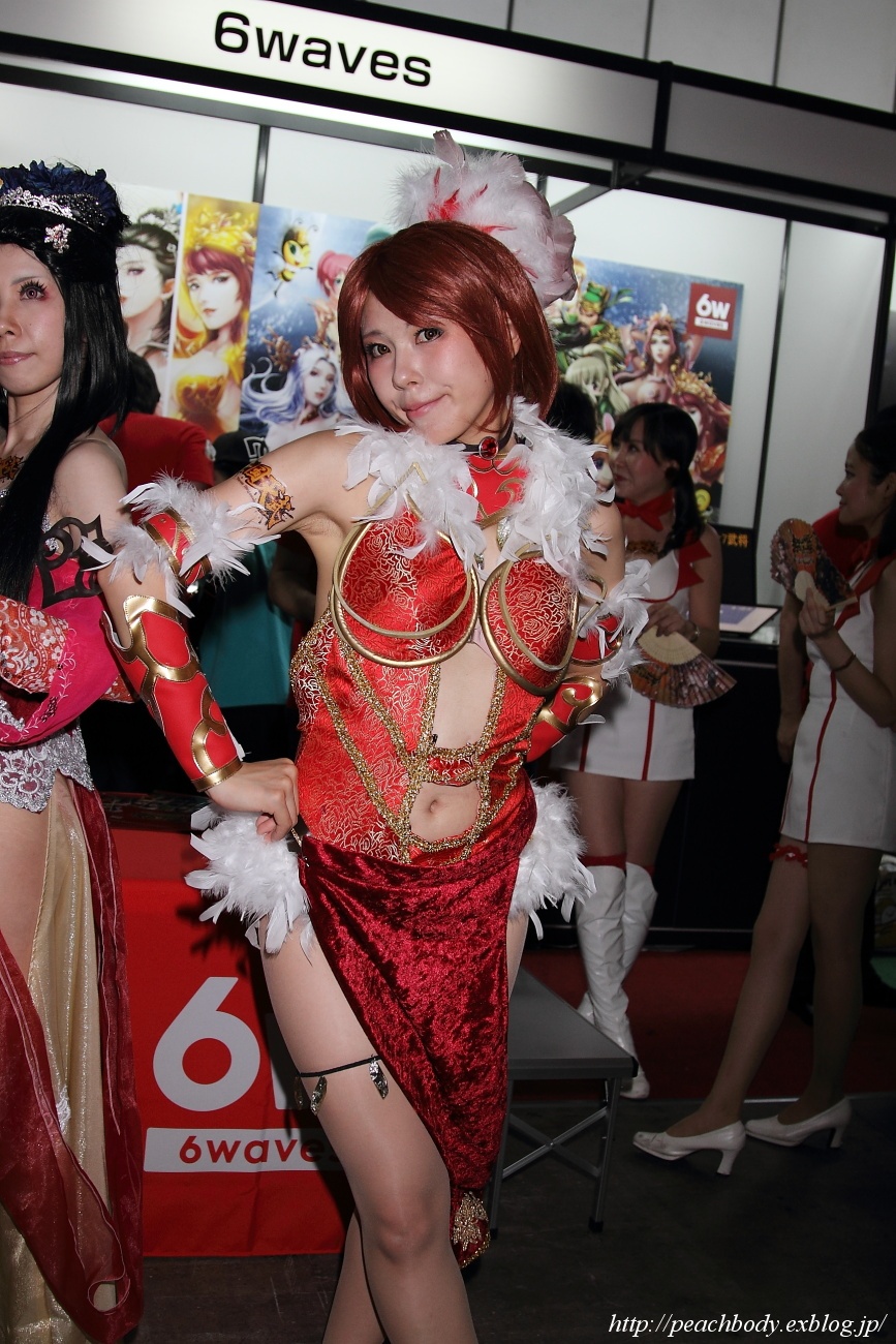 昴 さん（6waves ブース） : Peach Body