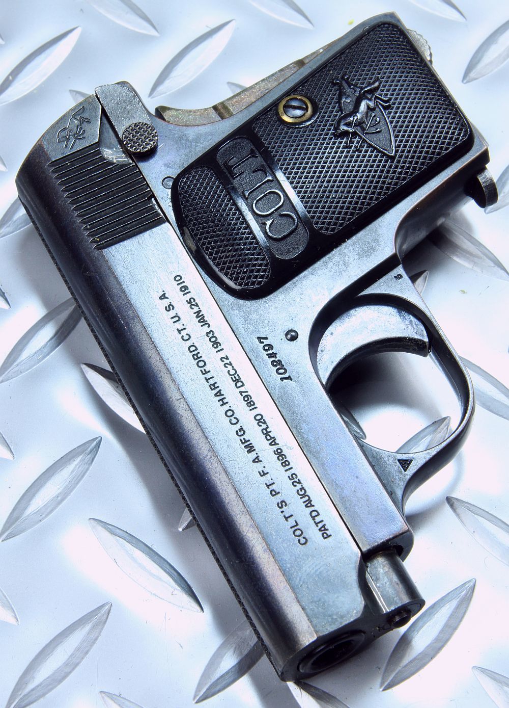 Calibre.25 Automatic Pistol : "人はパンのみに生きるにあらず" (ケイズ ブログ)