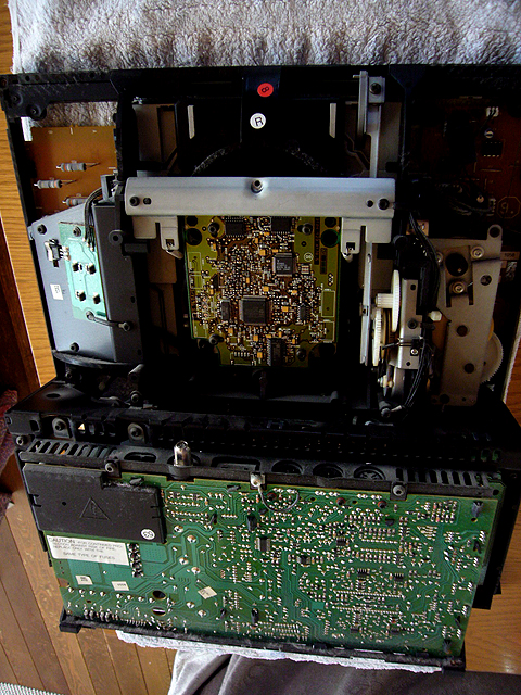 Bang & Olufsen Beosound B&O 2300 : Epicure11