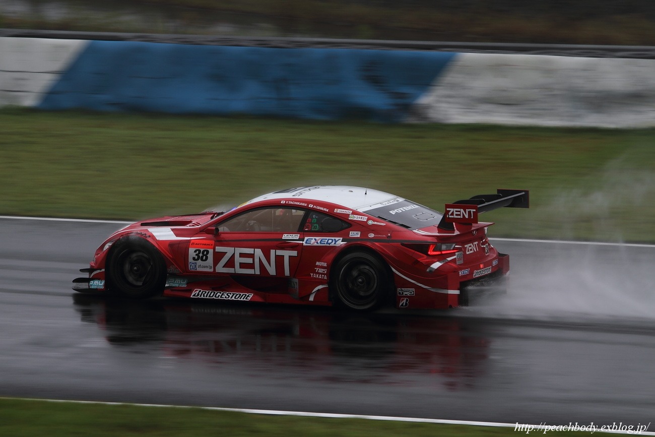 #38 ZENT CERUMO RC F（GT500） : Peach Body