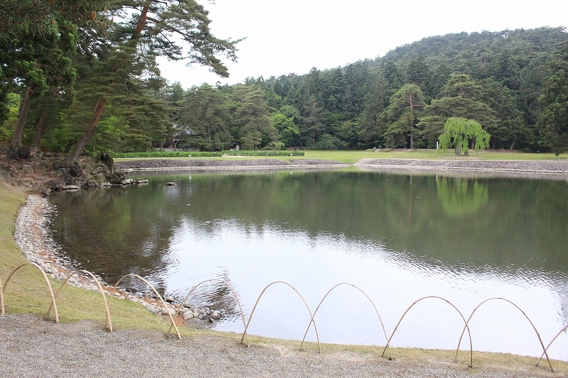 6月9日 平泉へ 5 毛越寺（もうつうじ） : そよ風のように