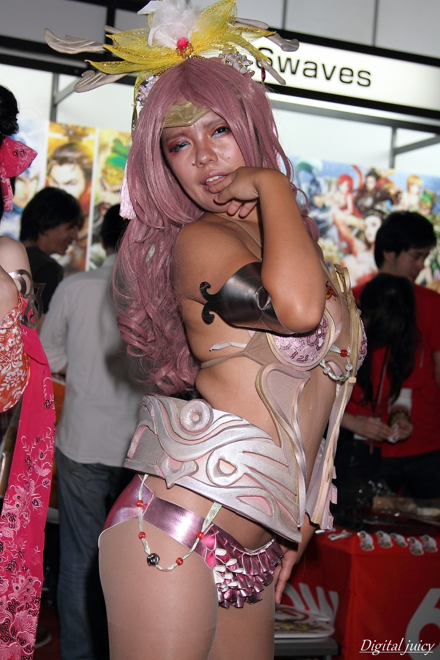 6waves ブース : Digital juicy