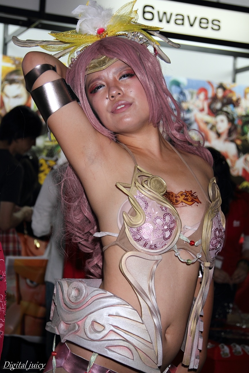 6waves ブース : Digital juicy