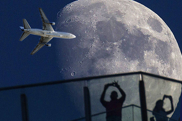 お月観空 : hura-hura image Diary