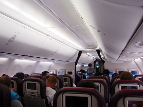 [バリ島旅行記 2016]マレーシア航空「MH715便」の機内食 : ひつじ雲