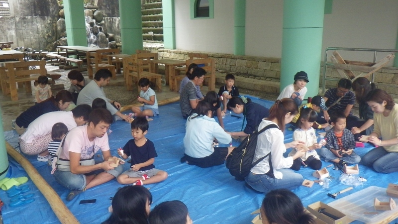 秋のワクワクふれあいまつり1日目～あした、天気になあ～れ！～ : 四日市市少年自然の家