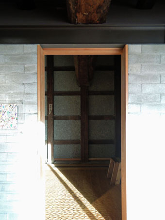 会津の建築：はじまりの美術館 : 日日日影新聞 (nichi nichi hikage shinbun)