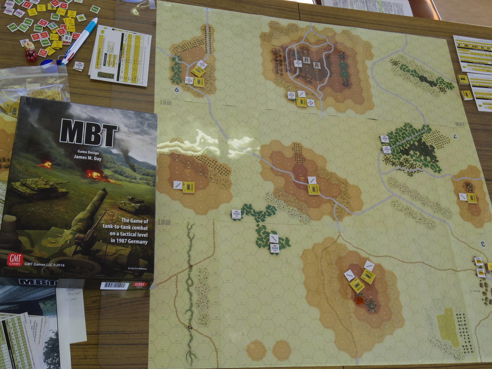 高度優勢、車体防護、正対保持の三大原則...(GMT)MBT いきなり上級ルール全込みにて習熟プレイ : YSGA 例会報告