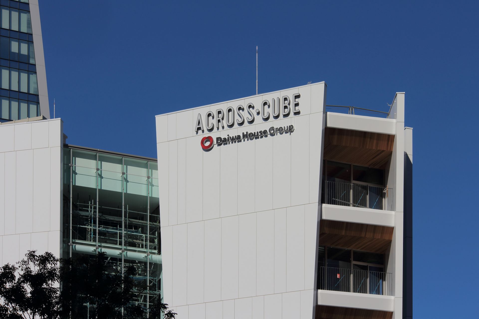 ACROSS CUBE 名古屋駅前 : 名古屋駅前の風景