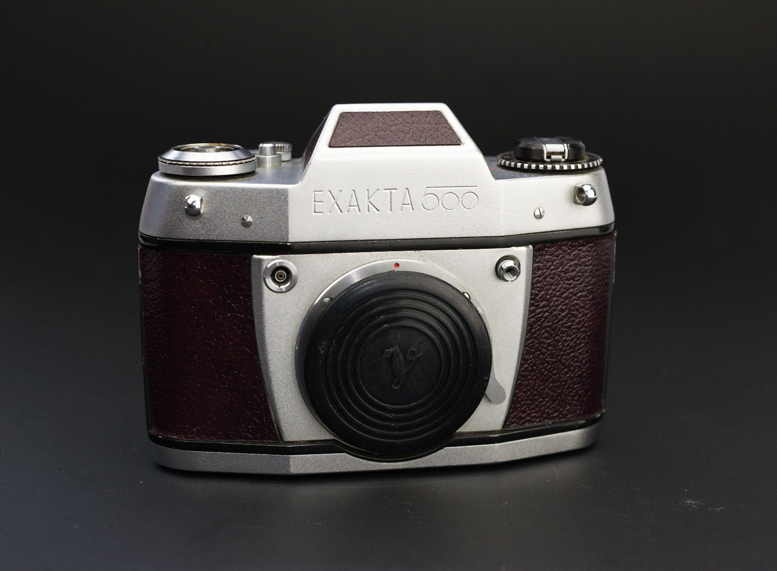 エクサ500（またの名をエクサクタ500、VX200という）カメラの話＜Exa,Exakta＞ : 読書箚記と覚え書