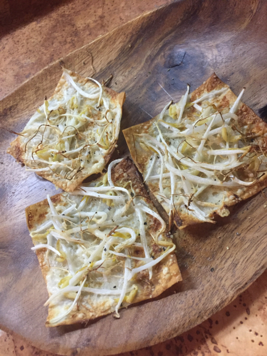 ヒドリ食堂にて