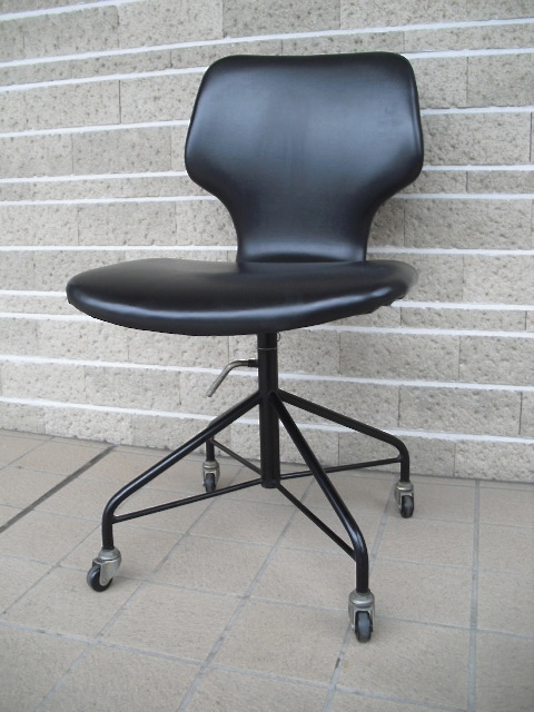 "NISSO HI-MOLD" Desk Chair : ye-ye