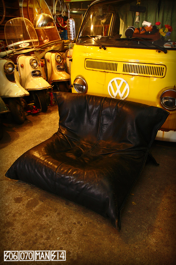 1970s Vintage Ligne Roset TOGO 1+3 Michel Ducaroy リーンロゼ 1970s Vintage Ligne Roset TOGO 1+3 Michel Ducaroy リーンロゼ