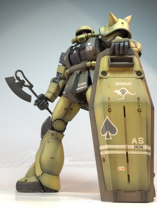 【MG 1/100 Ver2.0 MS-06J 陸戦量産型ザクⅡ トップ小隊 アス伍長機 戦場風 改修塗装完成品】 : K.Criate's ...