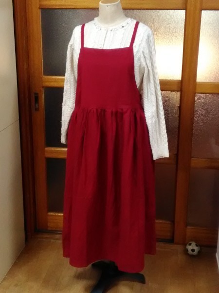 赤色エプロン 寄せ 赤色エプロン 寄せ