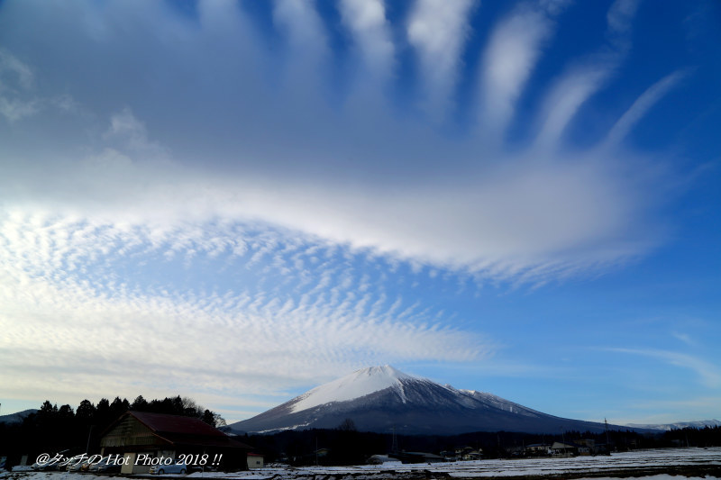 ムカデのような雲 : タッチの 楽写空間