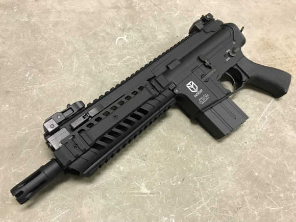 電動エアガン 東京マルイ M4パトリオット カスタム : Black Fantom 電動エアガン 東京マルイ M4パトリオット カスタム : Black Fantom