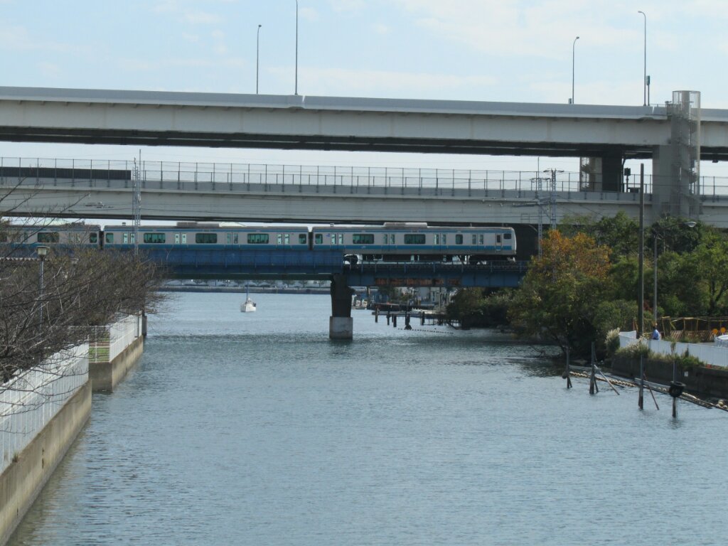 「D1458 新杉田高架下」 ほか - neorail.jp