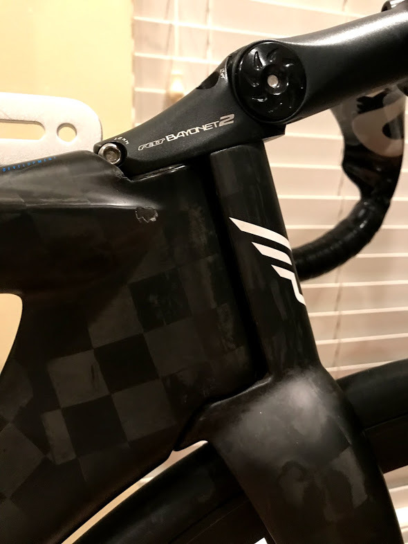 New トラックレーサー Bike FELT TK FRDがやってきた : アメリカ New トラックレーサー Bike FELT TK FRDがやってきた : アメリカ