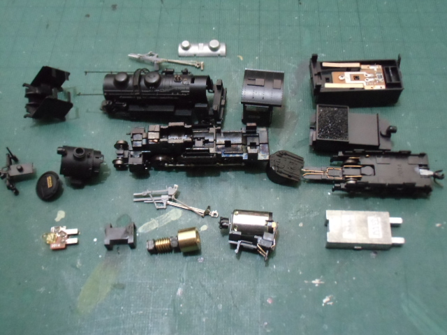KATO 9600形蒸機 デフ付き 整備着手 : 新湘南電鐵 横濱工廠3 KATO 9600形蒸機 デフ付き 整備着手 : 新湘南電鐵 横濱工廠3