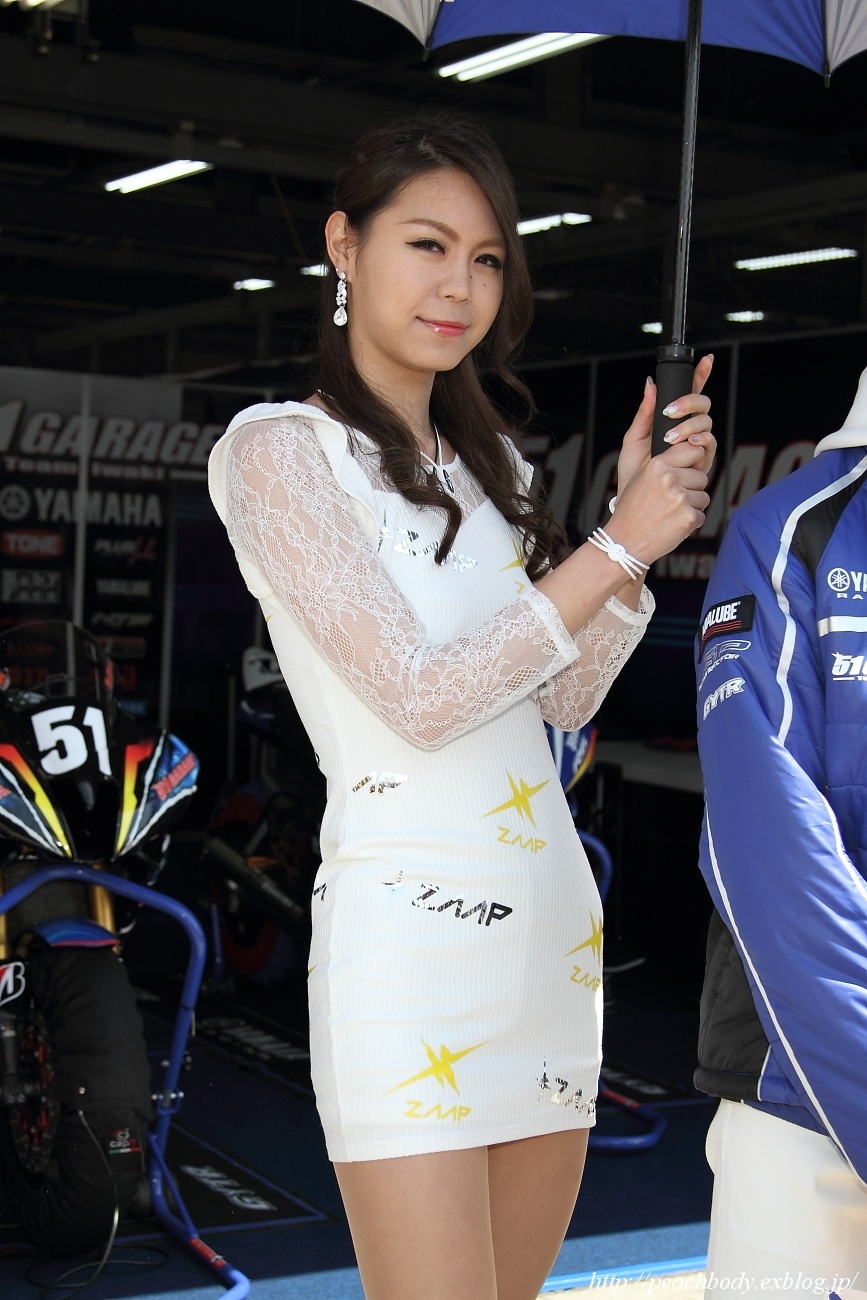 芦沢ゆうな さん ＆ 北川華子 さん（51GARAGE Team Iwaki レースクイーン） : Peach Body