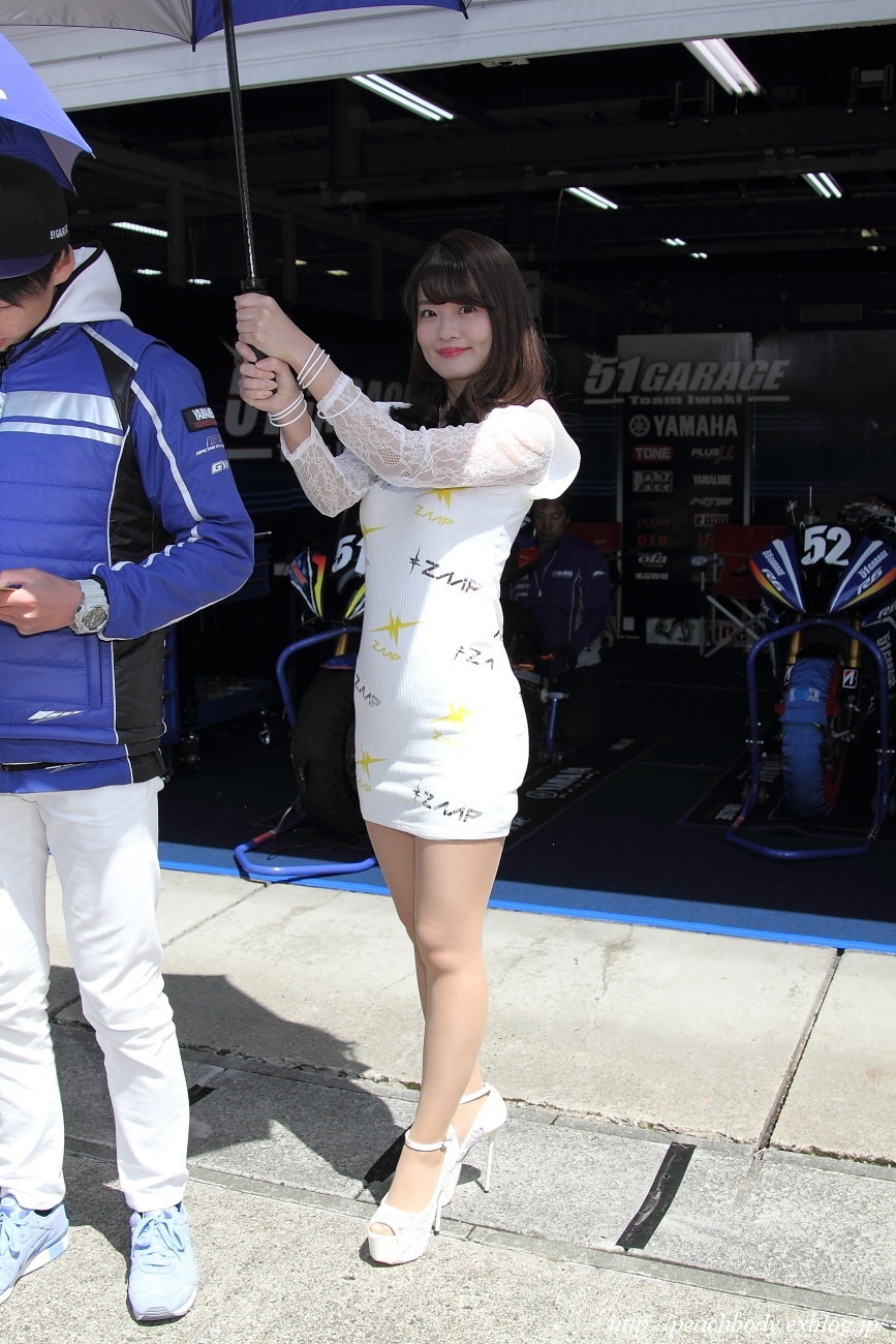 芦沢ゆうな さん ＆ 北川華子 さん（51GARAGE Team Iwaki レースクイーン） : Peach Body