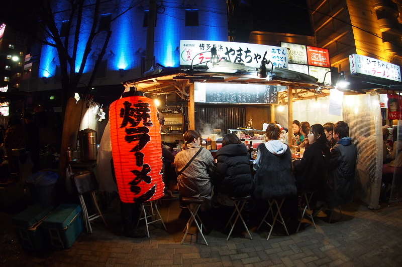 【中州の屋台】やまちゃんの長浜豚骨ラーメン : SAMのLIFEキャンプブログ Life is camping!