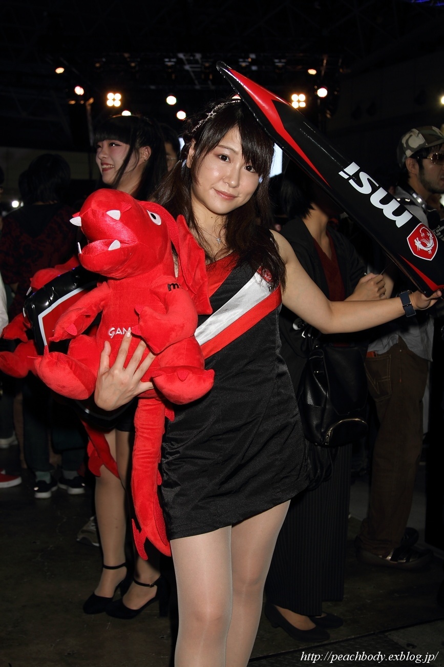 少女 零 さん（MICRO-STAR INTERNATIONAL ブース） : Peach Body