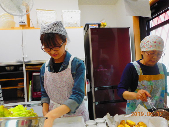 6月12日（水） 夢クックに学生ボラさん : コミュニティだんだん