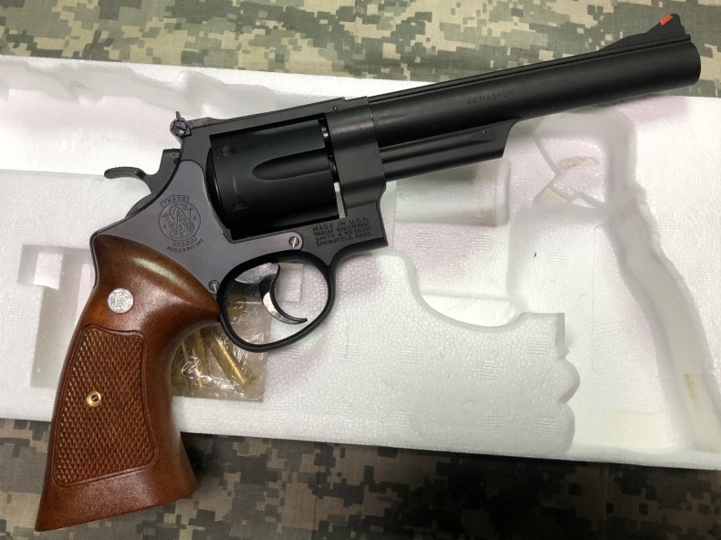 S&W M29 44MAGNUM 6 1/2inch : イルコローレブルの作業日記 S&W M29 44MAGNUM 6 1/2inch : イルコローレブルの作業日記
