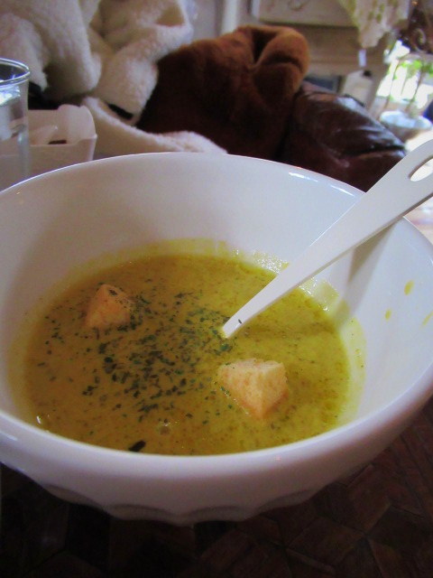 御代田・neige cafe ネイジュカフェ ＊ 迷った末のグラタンランチ♪ : ぴきょログ～軽井沢でぐーたら生活～